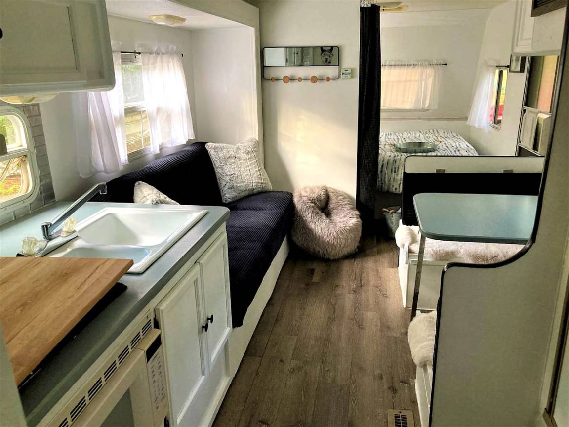 Caravana ∙ 1 Habitación ∙ 5 Huéspedes - Ontario