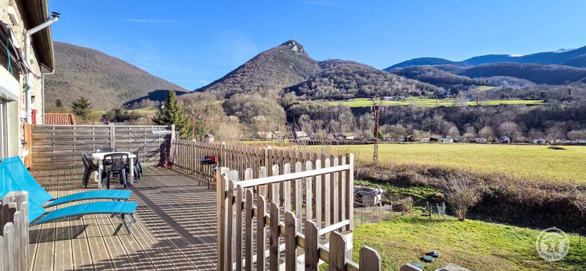 80 M² Mökki ∙ 2 Makuuhuonetta ∙ 6 Vierasta - Lannemezan