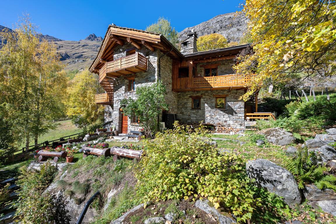 58 M² Cottage ∙ 2 Bedrooms ∙ 5 Guests - Alps