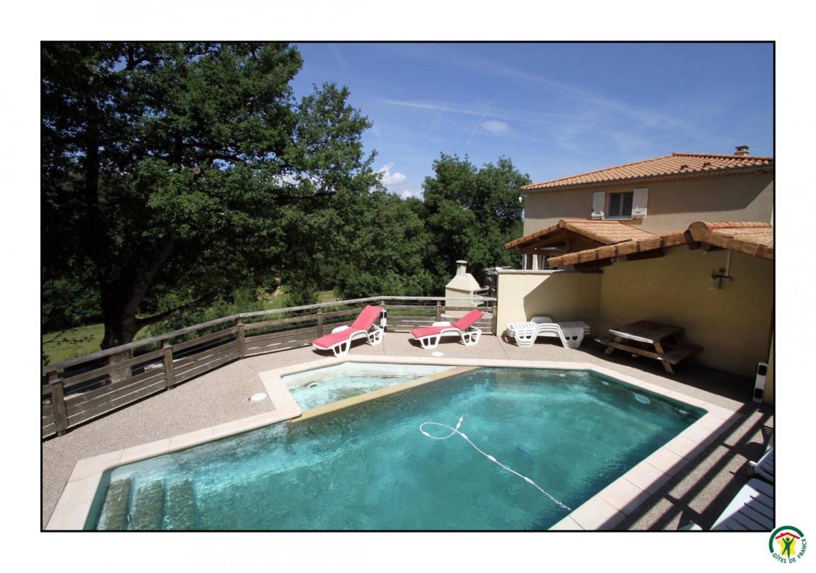 130 M² Gîte ∙ 5 Chambres ∙ 10 Personnes - Mirmande