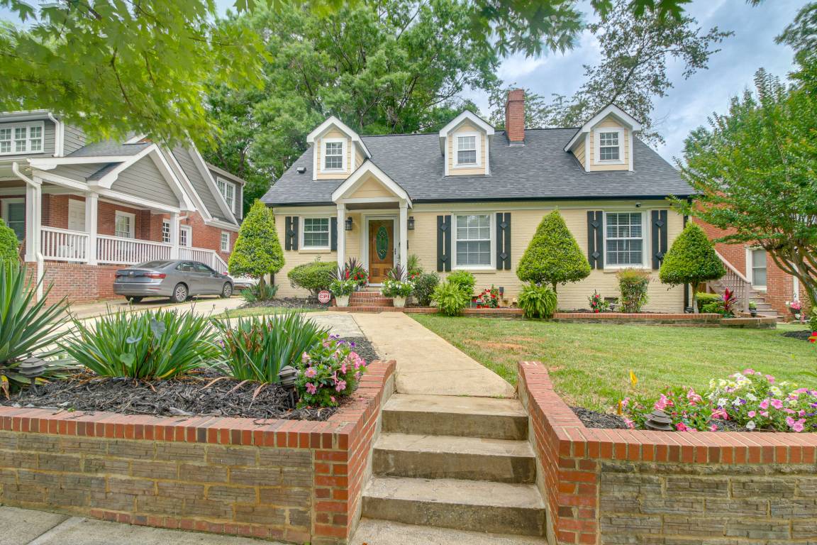 180 M² House ∙ 4 Bedrooms ∙ 13 Guests - Charlotte, NC