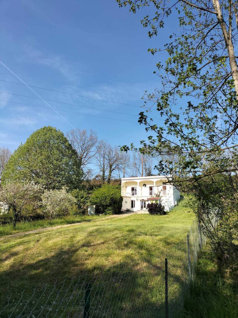 90 M² Gîte ∙ 3 Chambres ∙ 6 Personnes - Occitanie