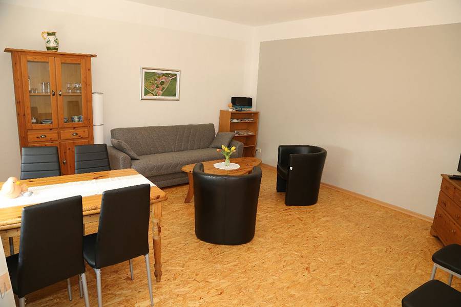 70 M² Ferienwohnung ∙ 1 Schlafzimmer ∙ 4 Gäste - Beckum