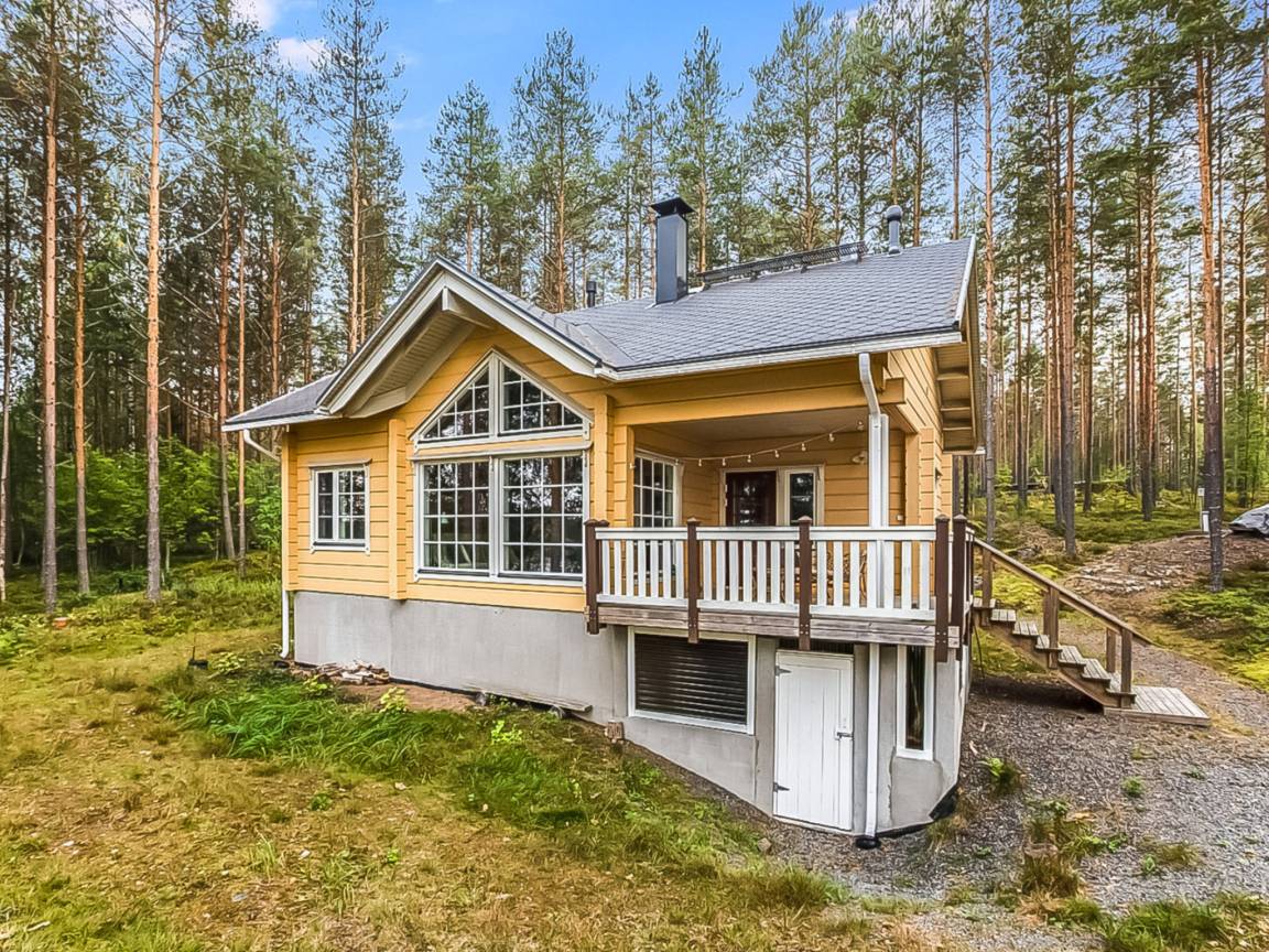 71 M² Talo ∙ 2 Makuuhuonetta ∙ 6 Vierasta - Puumala