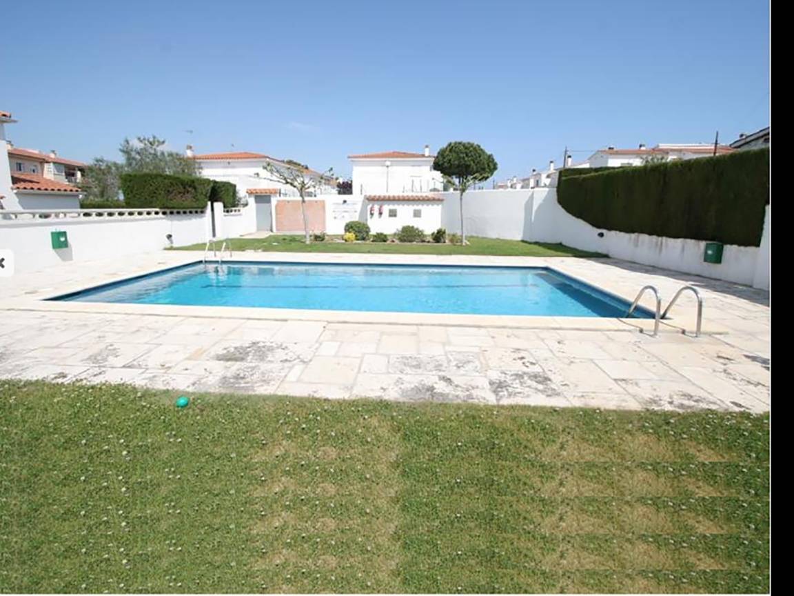 57 M² Villa ∙ 2 Bedrooms ∙ 5 Guests - L'Escala
