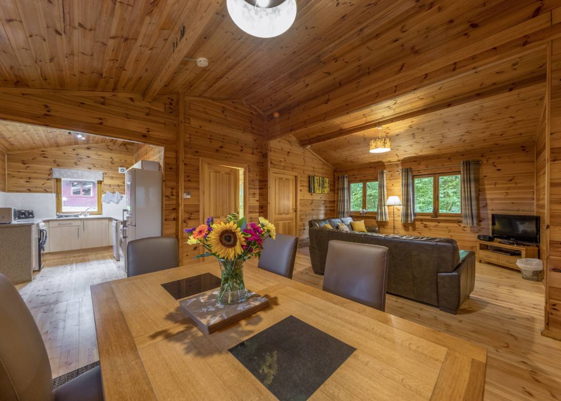 Chalet ∙ 3 Bedrooms ∙ 6 Guests - Shropshire