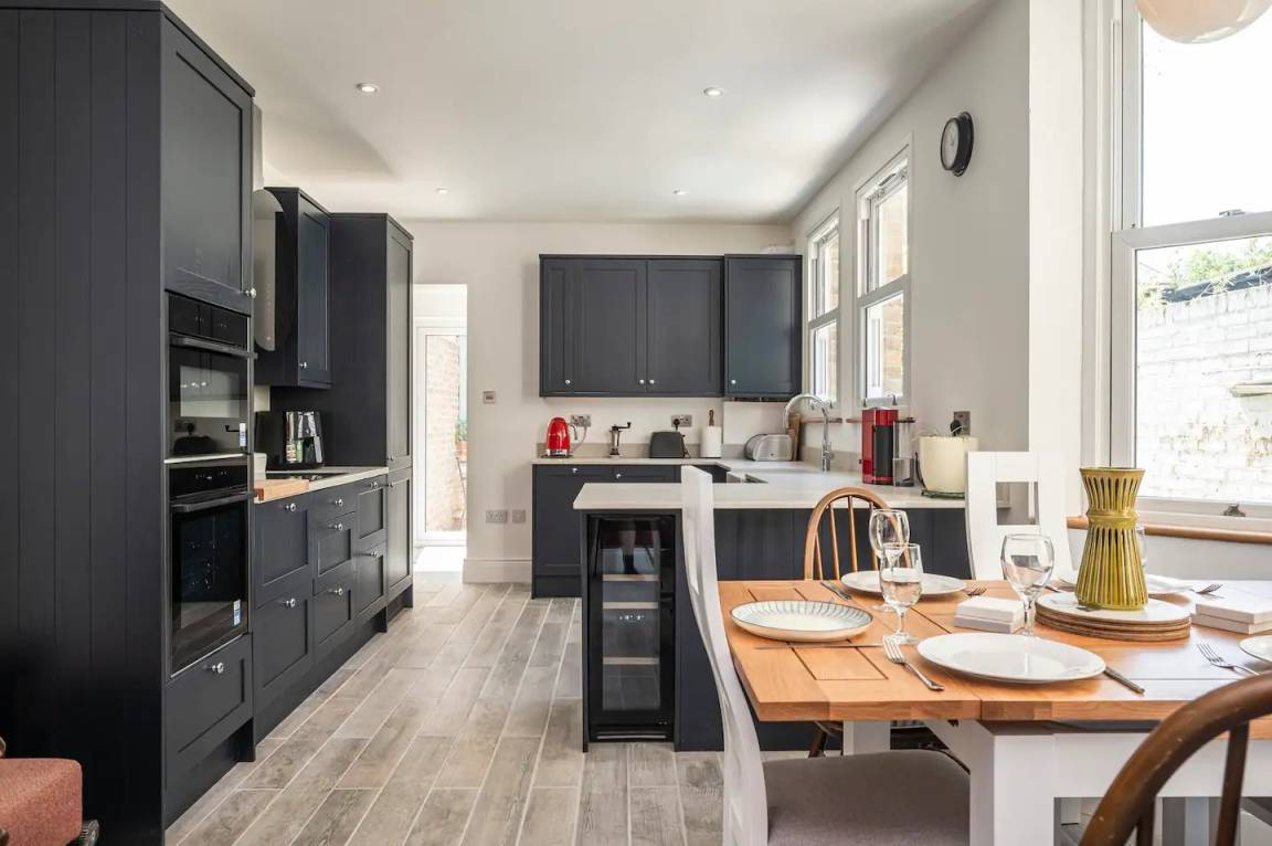 111 평방 미터 주택 ∙ 침실 3개 ∙ 게스트 6명 - 그리니치