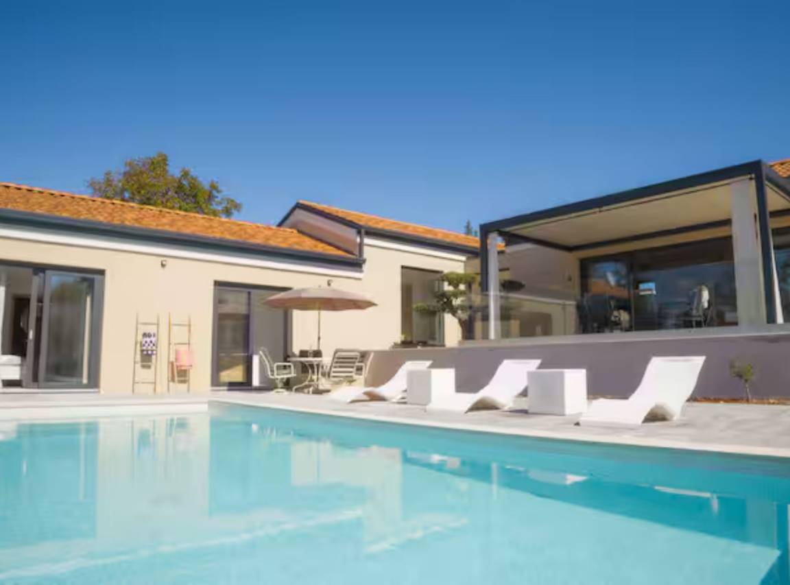 150 M² Villa ∙ 3 Bedrooms ∙ 6 Guests - Barban
