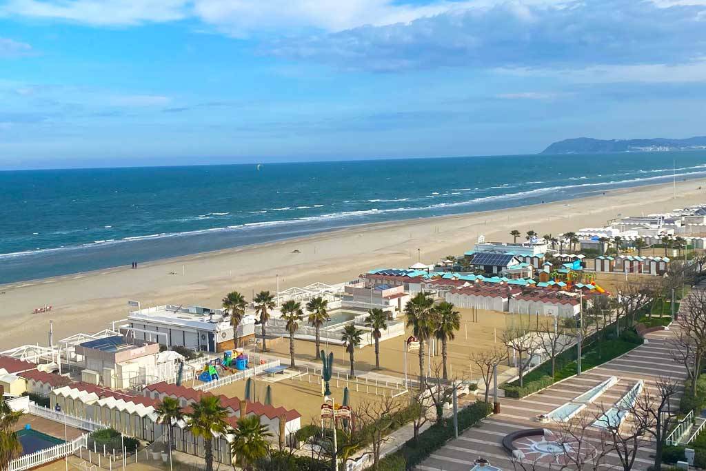 Apartment ∙ 3 Bedrooms ∙ 5 Guests - Riccione