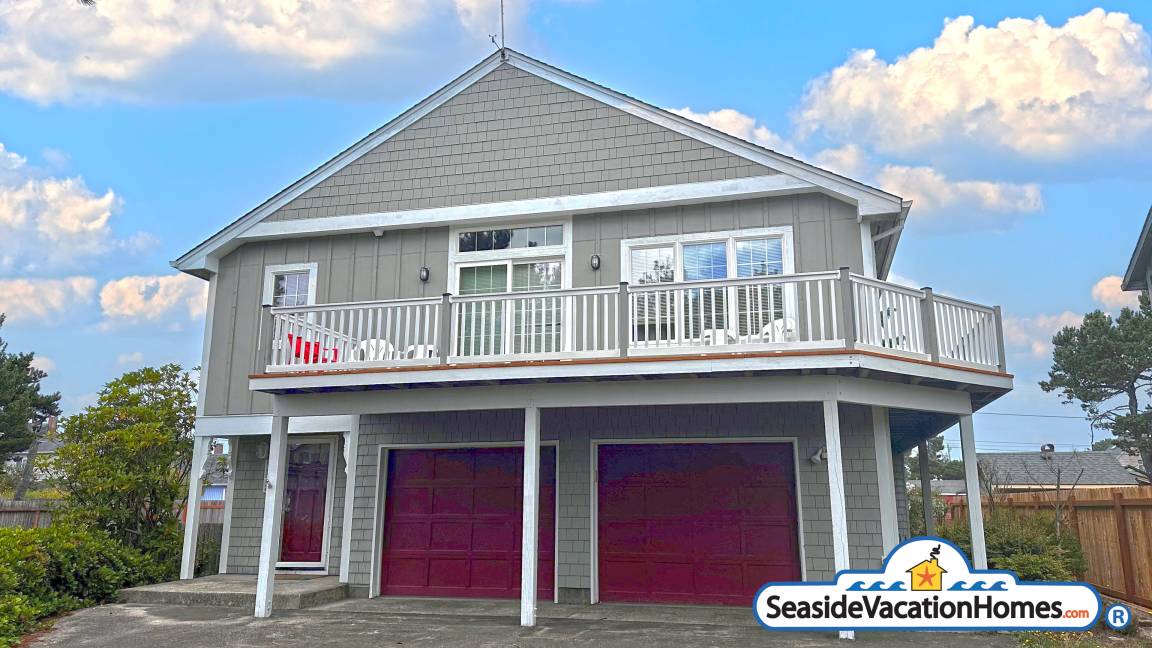 House ∙ 4 Bedrooms ∙ 10 Guests - Seaside, OR