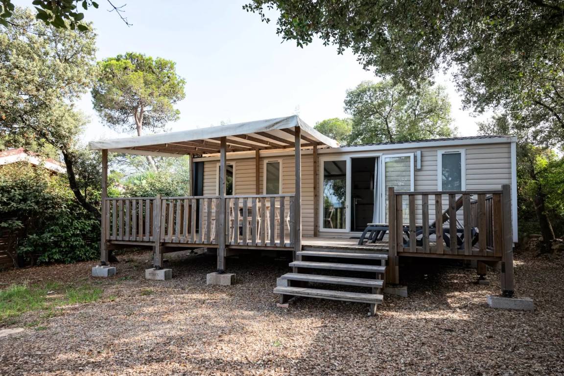 Chalet ∙ 3 Slaapkamers ∙ 6 Gasten - Var