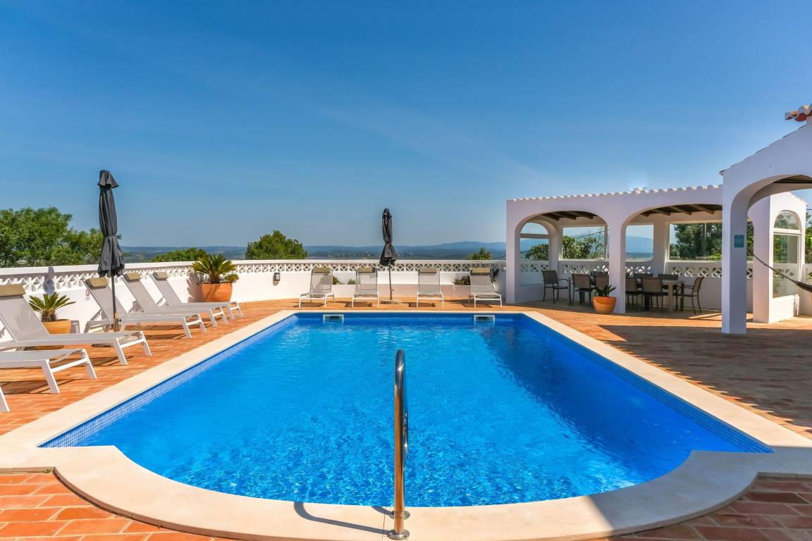 273 M² Villa ∙ 5 Bedrooms ∙ 10 Guests - Lagos
