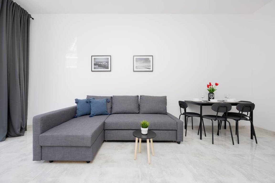 45 M² Apartment ∙ 1 Bedroom ∙ 4 Guests - Warsaw