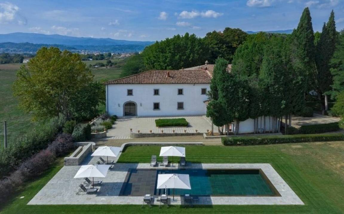 720 M² Villa ∙ 9 Slaapkamers ∙ 18 Gasten - Toscane