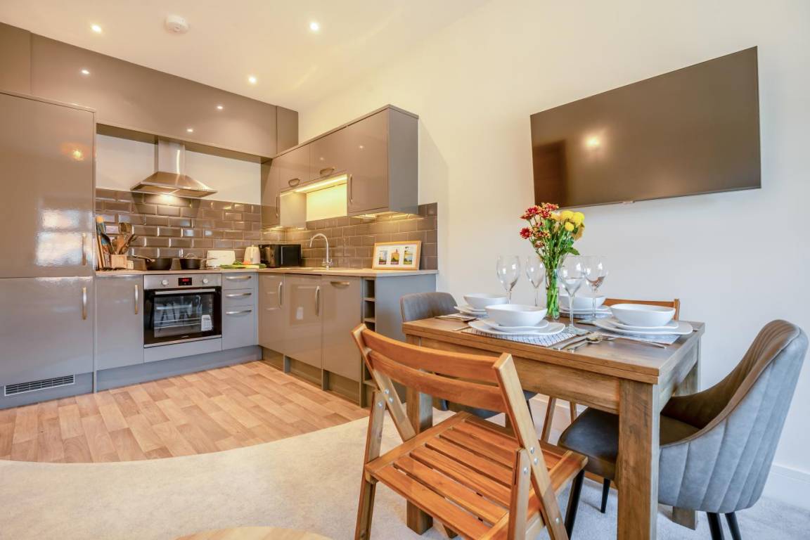 Apartment ∙ 2 Bedrooms ∙ 4 Guests - Wareham, UK