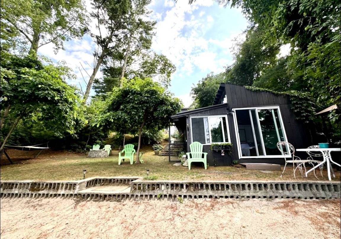 House ∙ 1 Bedroom ∙ 2 Guests - Massachusetts