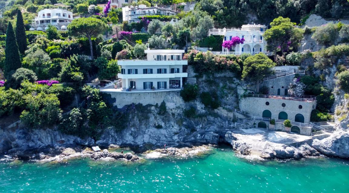 500 平方米 別墅 ∙ 5客房 ∙ 10客人 - 薩萊諾