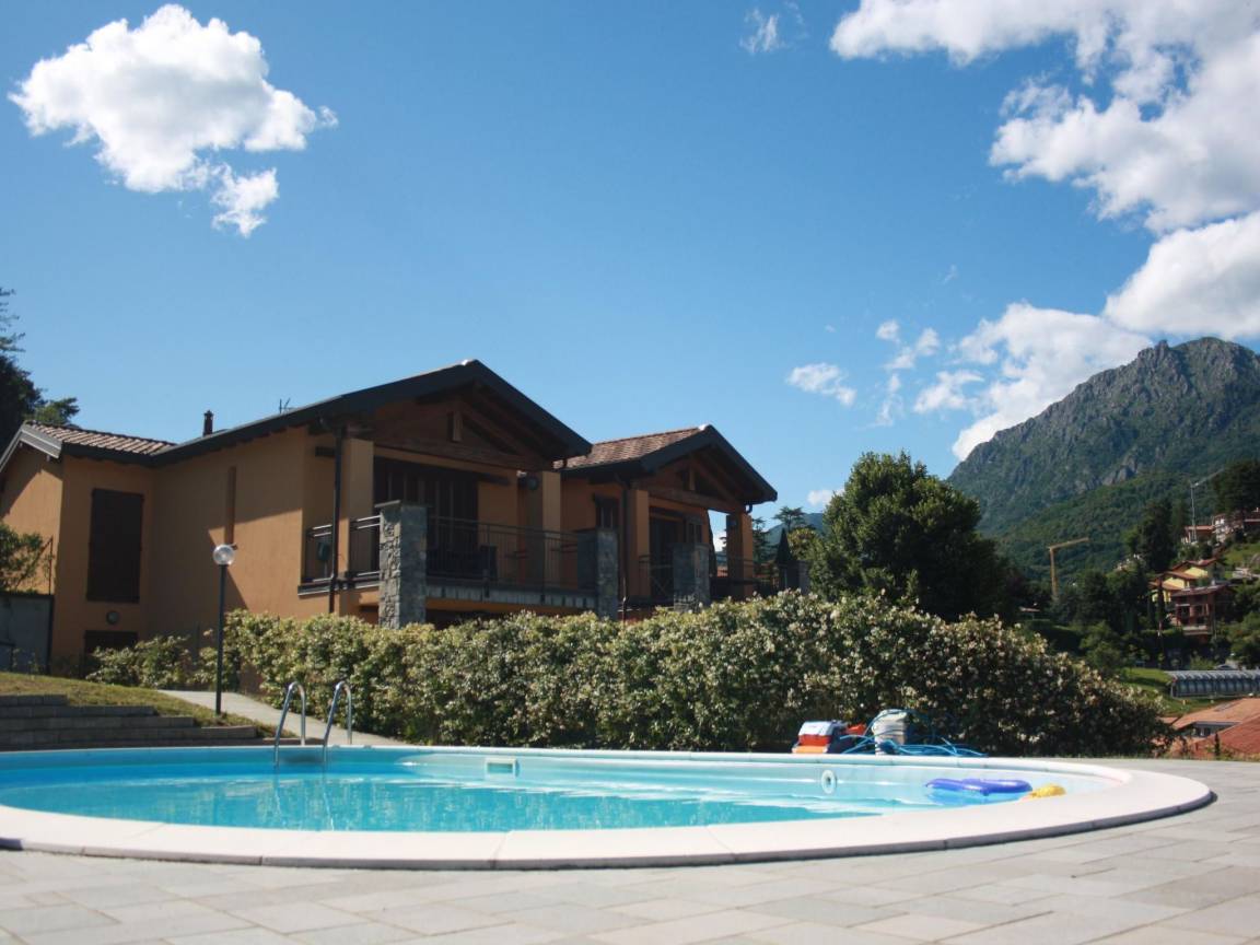 90 M² Appartement ∙ 2 Chambres ∙ 6 Personnes - Menaggio
