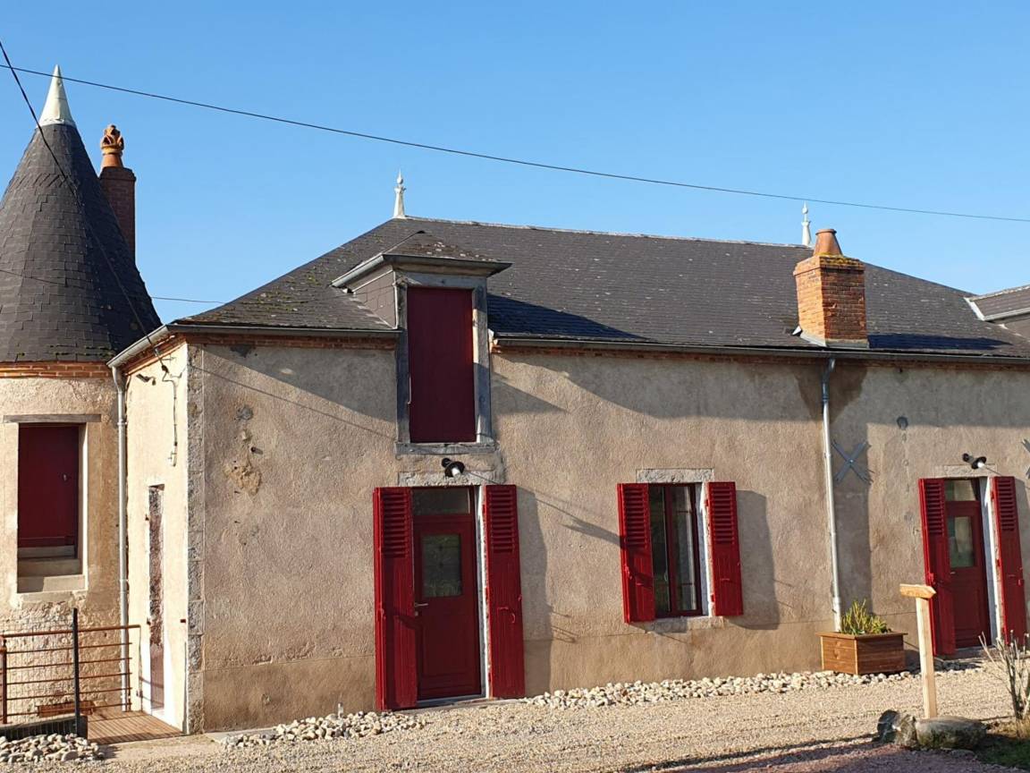 130 M² Cottage ∙ 4 Chambres ∙ 10 Personnes - Auvergne