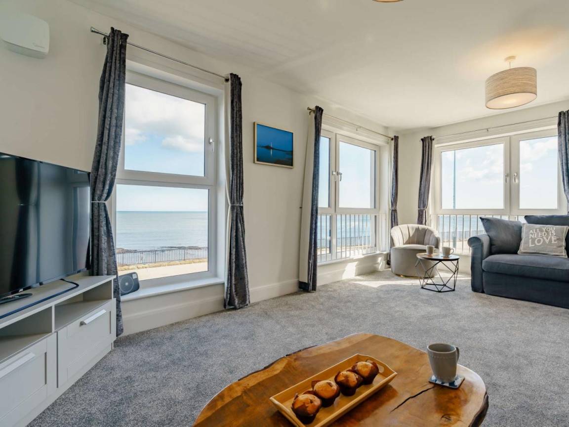 Cottage ∙ 4 Bedrooms ∙ 8 Guests - Tynemouth