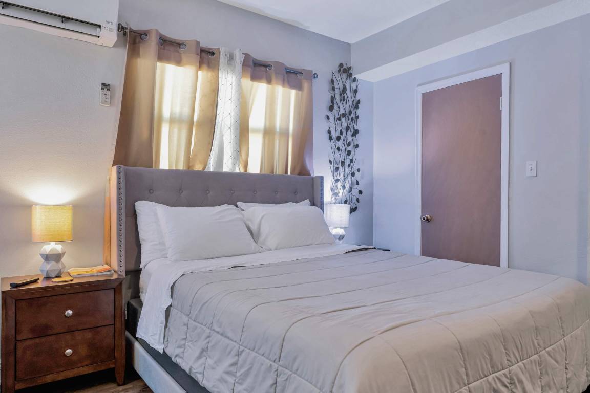 Apartment ∙ 1 Bedroom ∙ 2 Guests - Davis Islands, FL