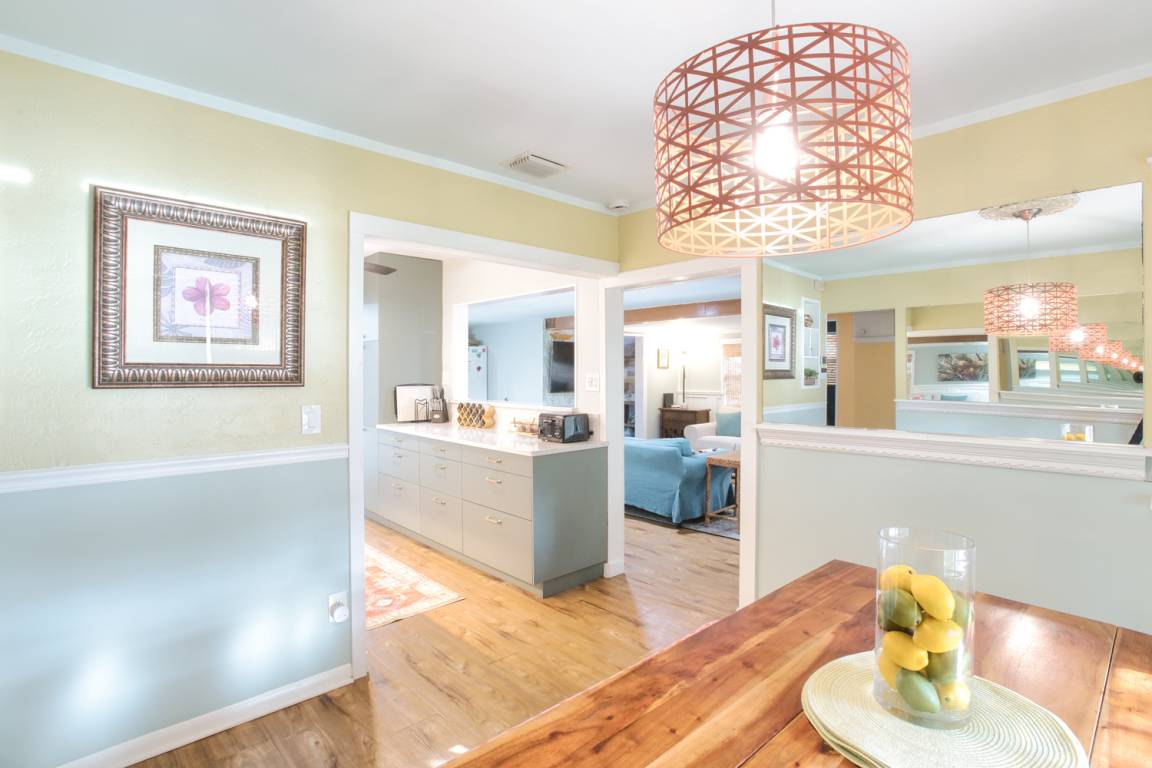 84 M² House ∙ 2 Bedrooms ∙ 5 Guests - St. Petersburg, FL