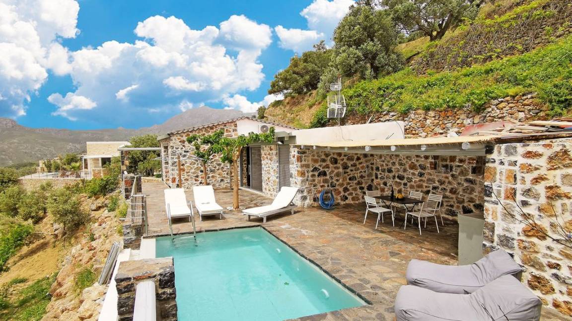 80 M² Ferienwohnung ∙ 2 Schlafzimmer ∙ 5 Gäste - Plakias