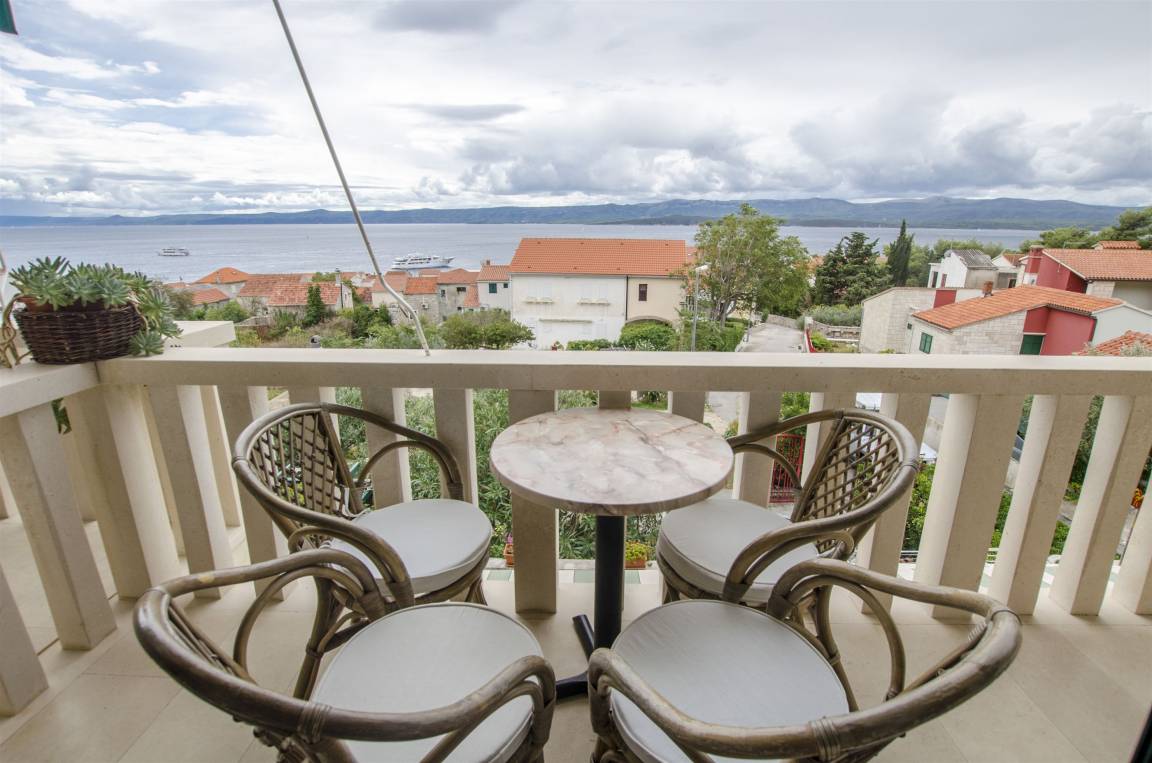50 M² Ferienwohnung ∙ 2 Schlafzimmer ∙ 5 Gäste - Hvar