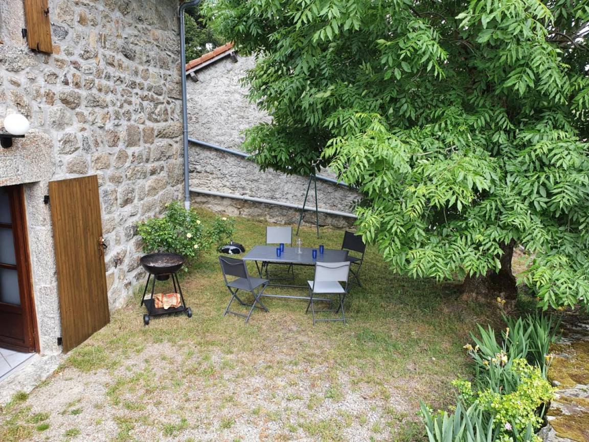 65 M² Gîte ∙ 1 Chambre ∙ 6 Personnes - Lozère