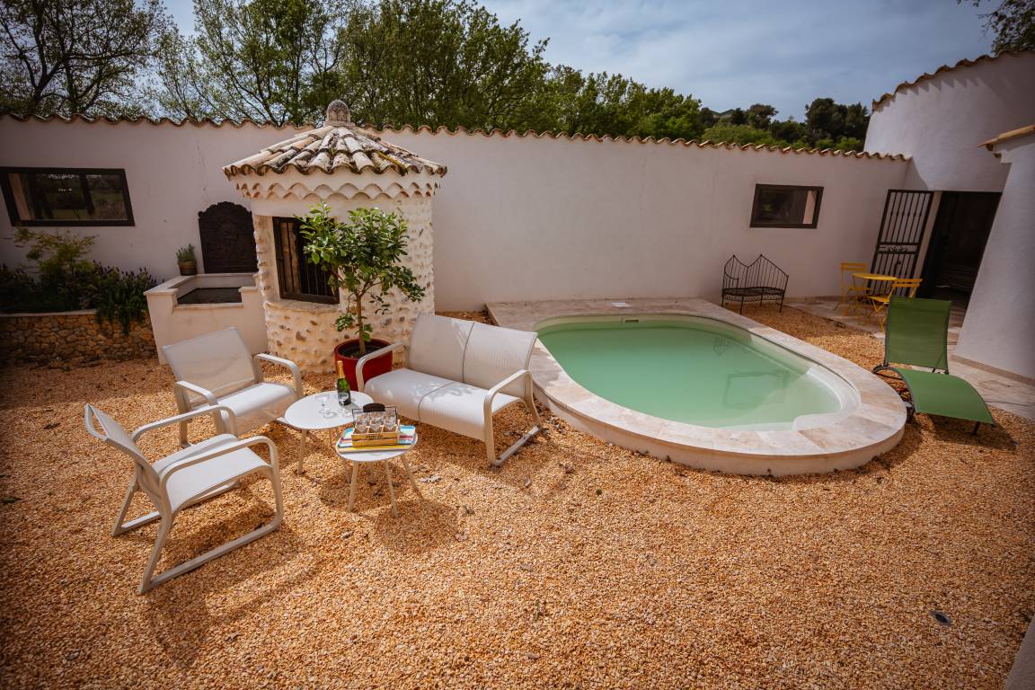 250 M² Maison De Vacances ∙ 4 Chambres ∙ 8 Personnes - Valensole