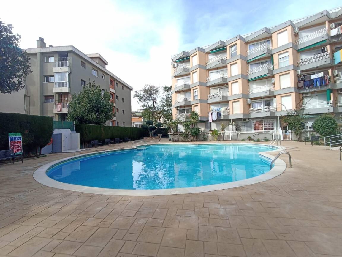 60 M² Apartamento ∙ 2 Habitaciones ∙ 4 Huéspedes - Salou