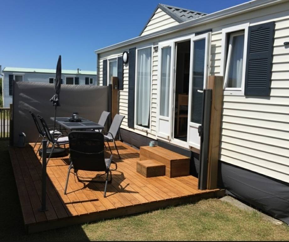 32 M² Caravan ∙ 2 Bedrooms ∙ 4 Guests - Bredene