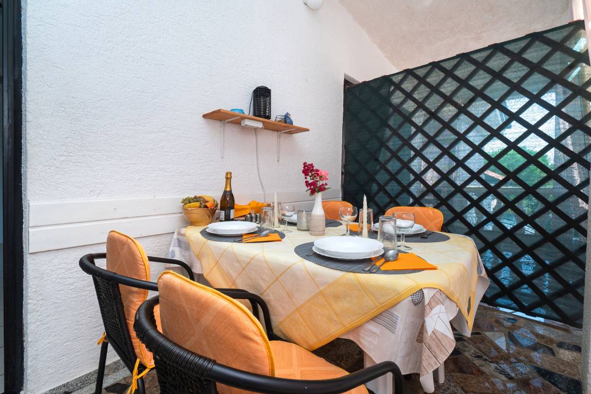 27 M² Apartment ∙ 1 Bedroom ∙ 4 Guests - Vir