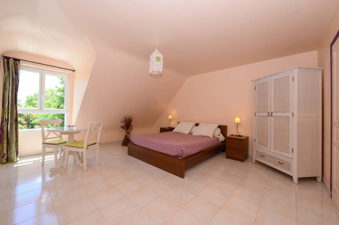 30 M² Chambre D'hôtes ∙ 1 Chambre ∙ 2 Personnes - Plouhinec