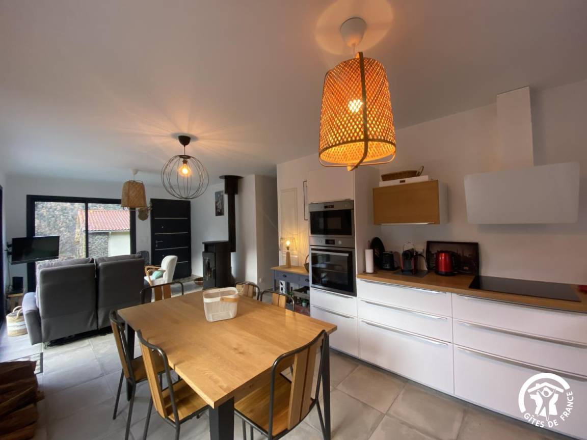 68 M² Gîte ∙ 2 Chambres ∙ 4 Personnes - Prades, France