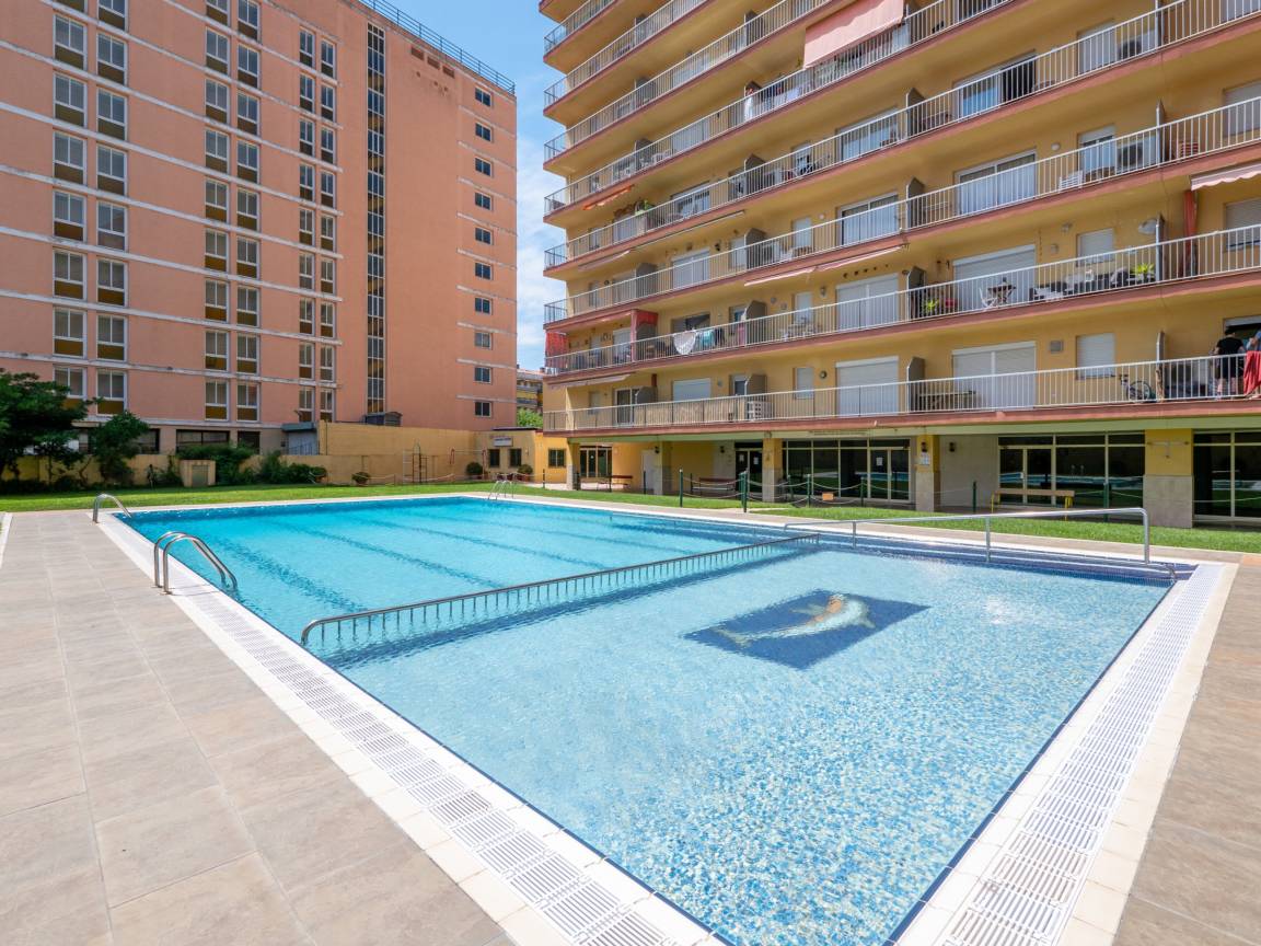 60 M² Apartamento ∙ 2 Habitaciones ∙ 3 Huéspedes - Malgrat de Mar
