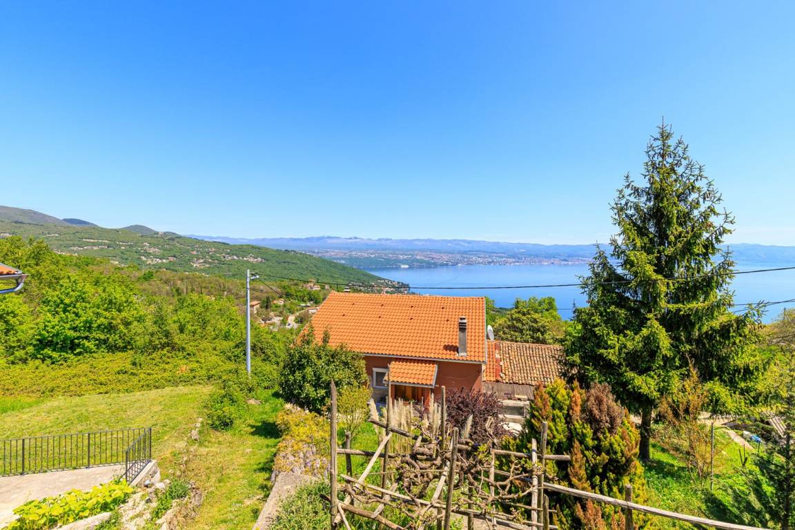 85 M² Ferienhaus ∙ 2 Schlafzimmer ∙ 4 Gäste - Mošćenička Draga