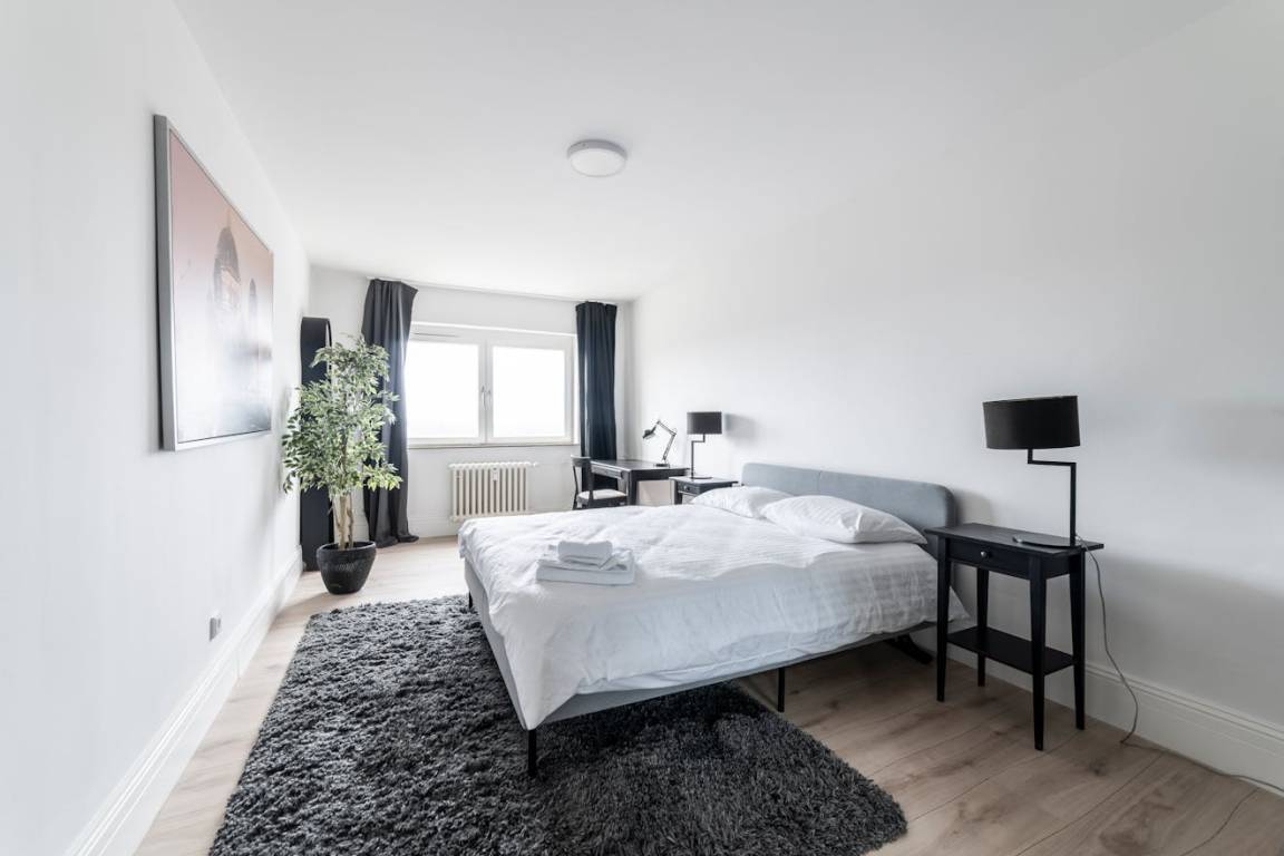 82 M² Ferienwohnung ∙ 3 Schlafzimmer ∙ 3 Gäste - Berlin