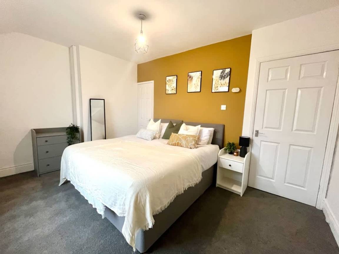 72 M² House ∙ 2 Bedrooms ∙ 4 Guests - Brancepeth Castle