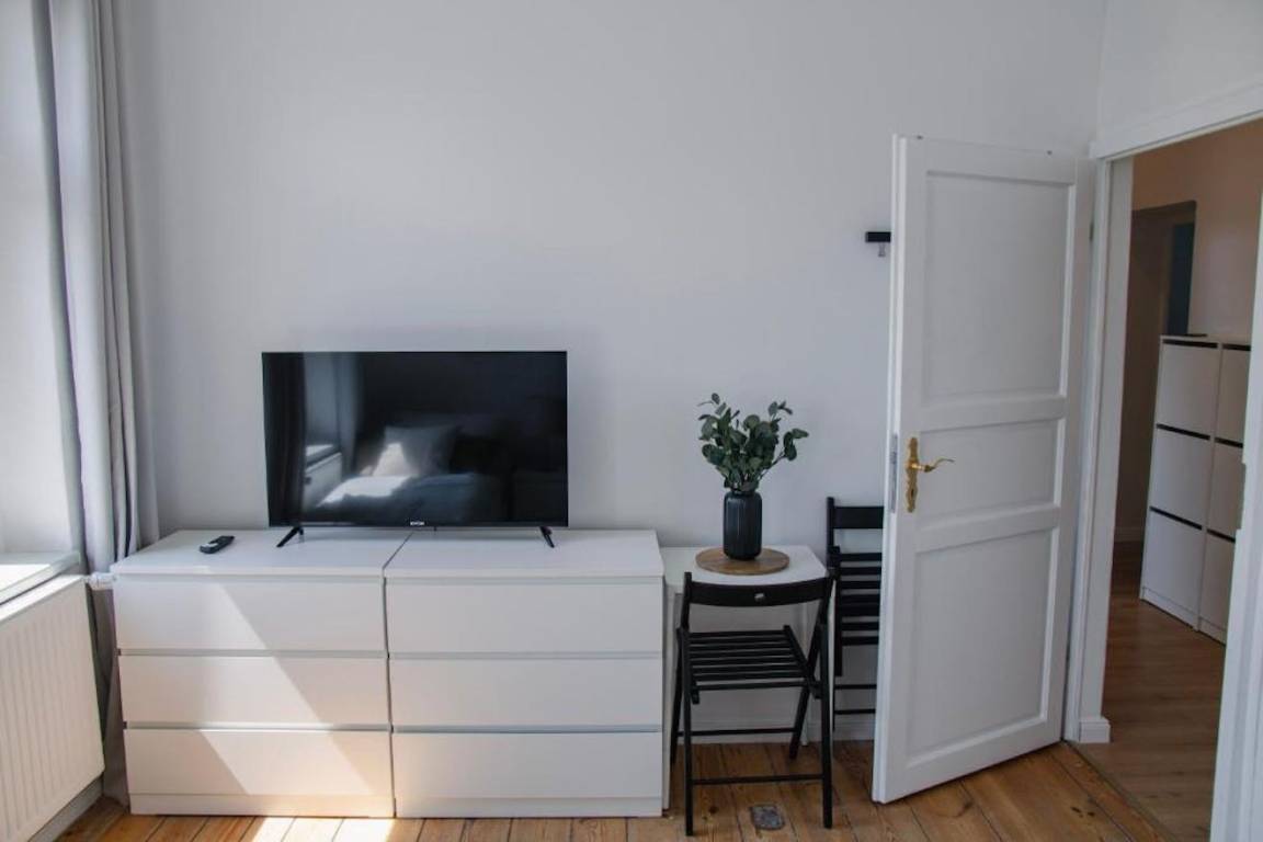 65 M² Apartment ∙ 3 Bedrooms ∙ 5 Guests - Strausberg