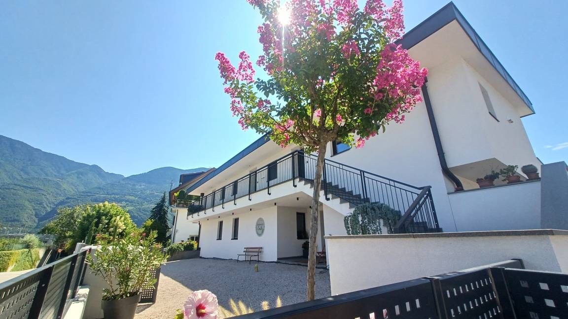 57 M² Apartment ∙ 1 Bedroom ∙ 4 Guests - Bolzano
