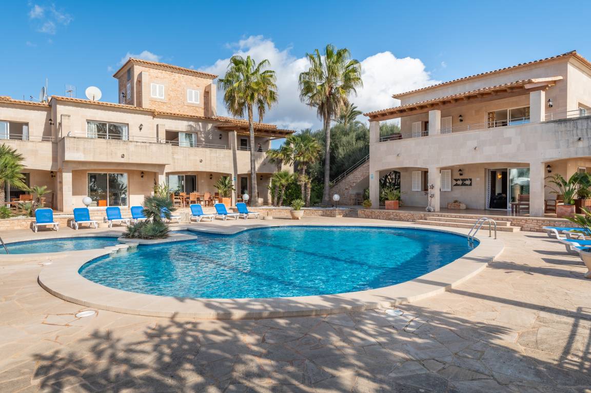 210 M² Apartamento ∙ 3 Quartos ∙ 6 Hóspedes - Cala Figuera