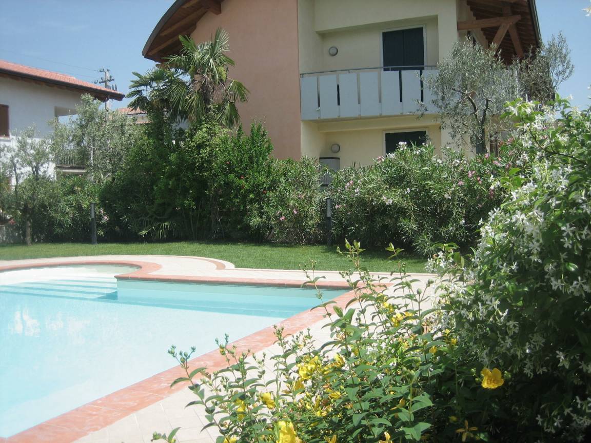 61 M² Apartamento ∙ 2 Quartos ∙ 5 Hóspedes - Lazise