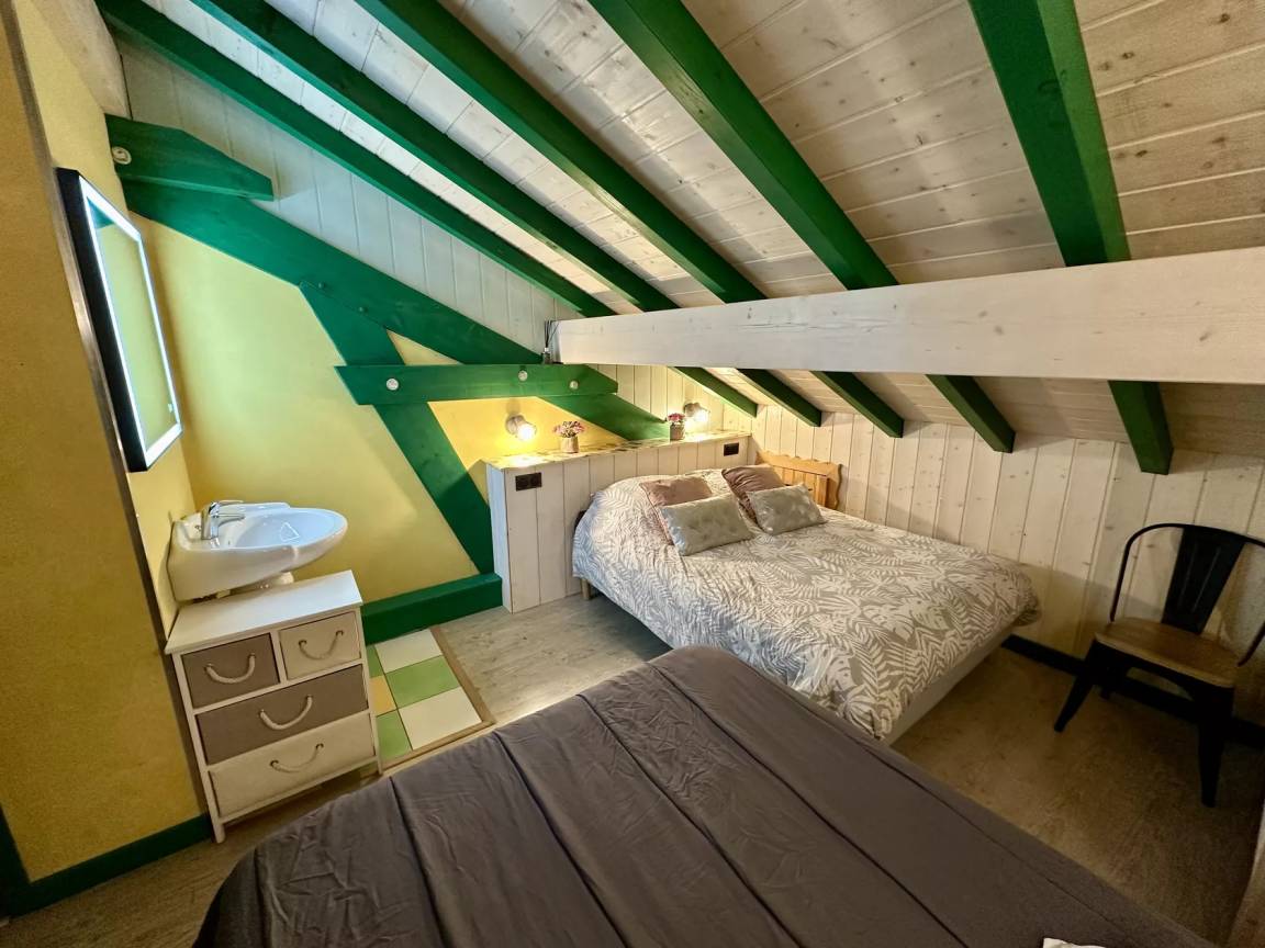 120 M² Maison De Vacances ∙ 4 Chambres ∙ 13 Personnes - Bussang