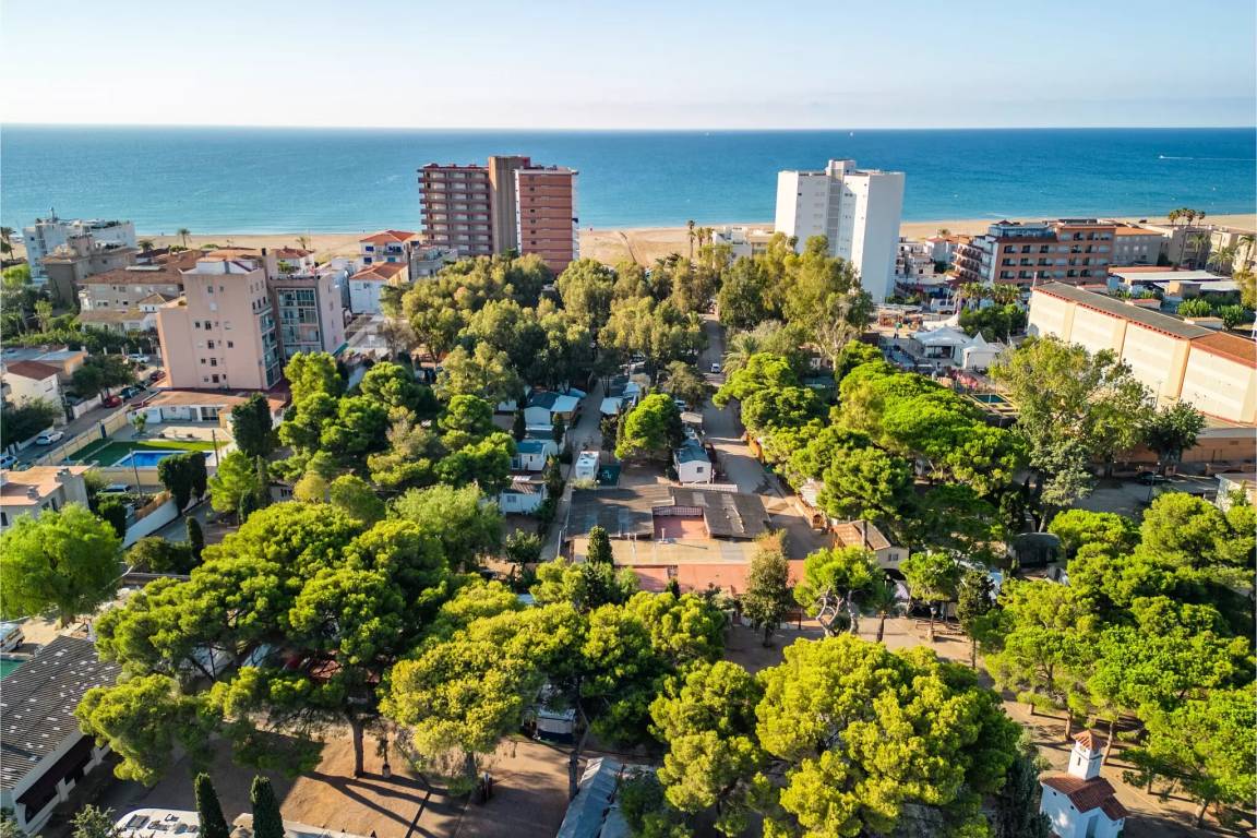24 M² Caravan ∙ 3 Bedrooms ∙ 6 Guests - El Vendrell