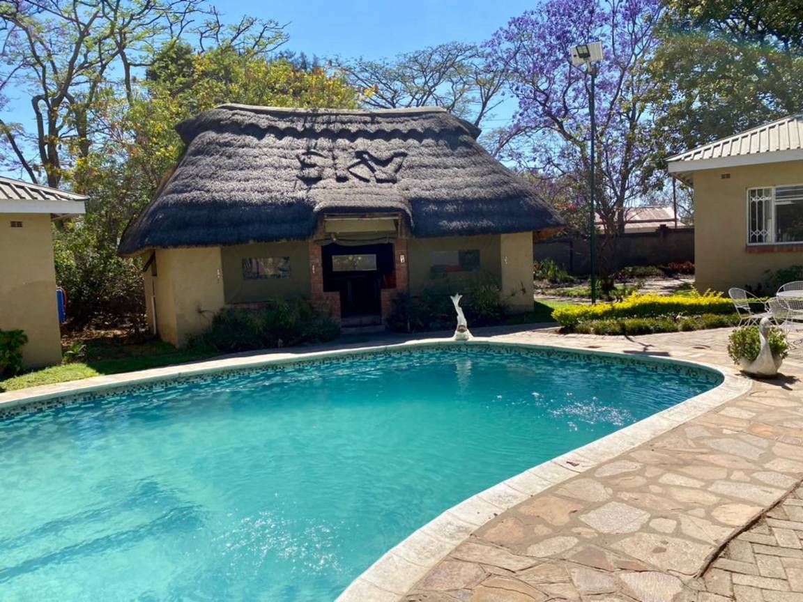 15 M² Apartment ∙ 2 Guests - Harare