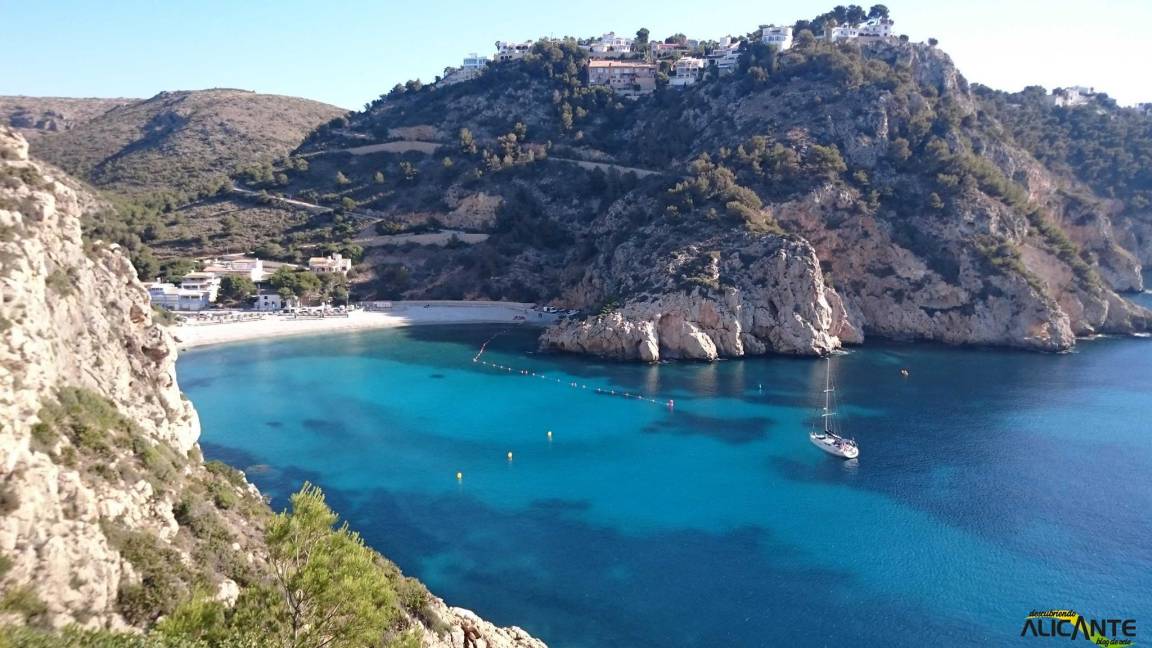 180 M² Apartamento ∙ 3 Habitaciones ∙ 5 Huéspedes - Jávea