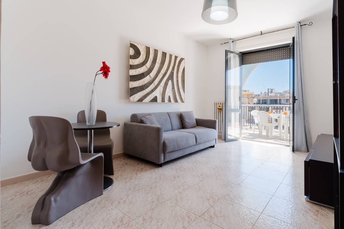70 M² Ferienhaus ∙ 1 Schlafzimmer ∙ 4 Gäste - Otranto