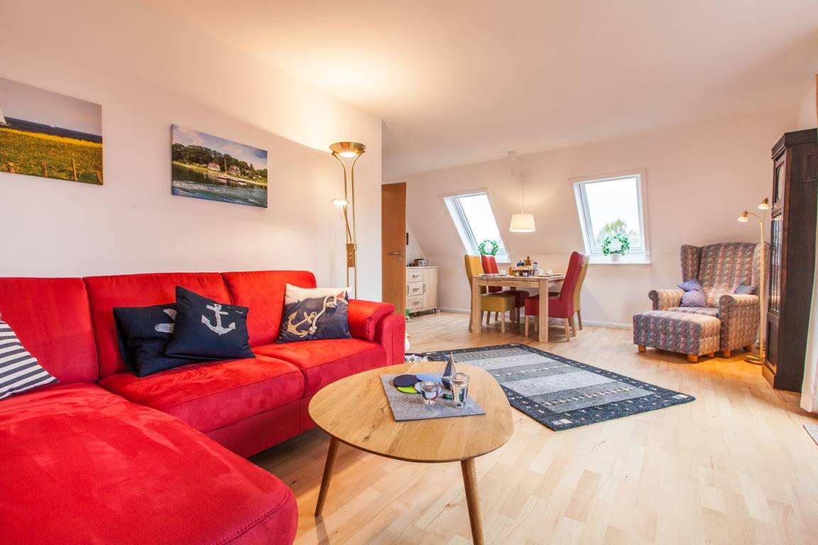 60 M² Ferienwohnung ∙ 1 Schlafzimmer ∙ 2 Gäste - Ostsee