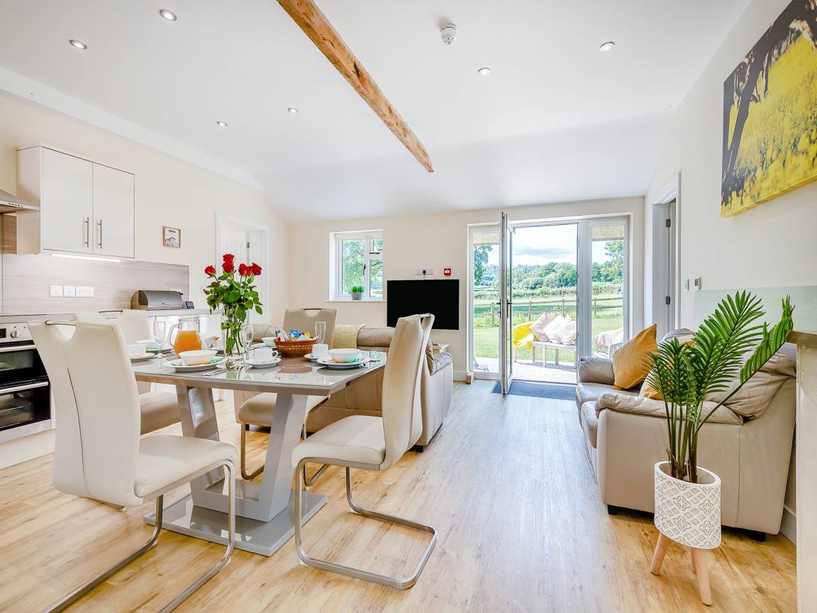 Cottage ∙ 2 Bedrooms ∙ 6 Guests - Wiltshire